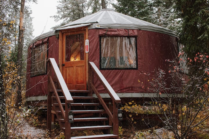 Yurtsville Retreat-7mi To Gnp-! -Red Yurt - West Glacier, MT
