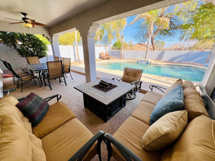 Litchfield Dream : Spacious Home With Pool & Bbq - Litchfield Park, AZ