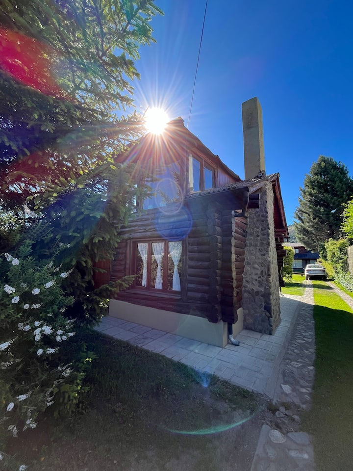 Cabañas Temístocles 
Cabaña 1 - Esquel