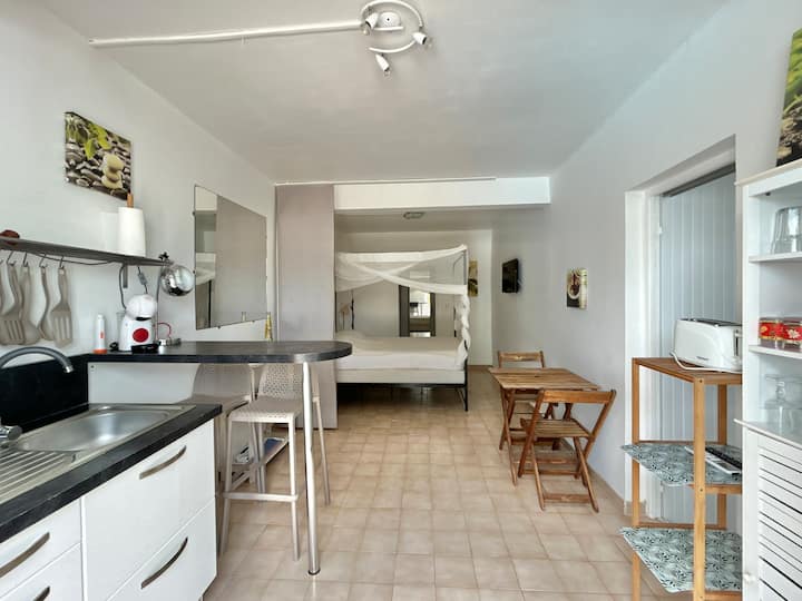 Studio + Piscine à La « Villa Bien-désirée » - Guadeloupe