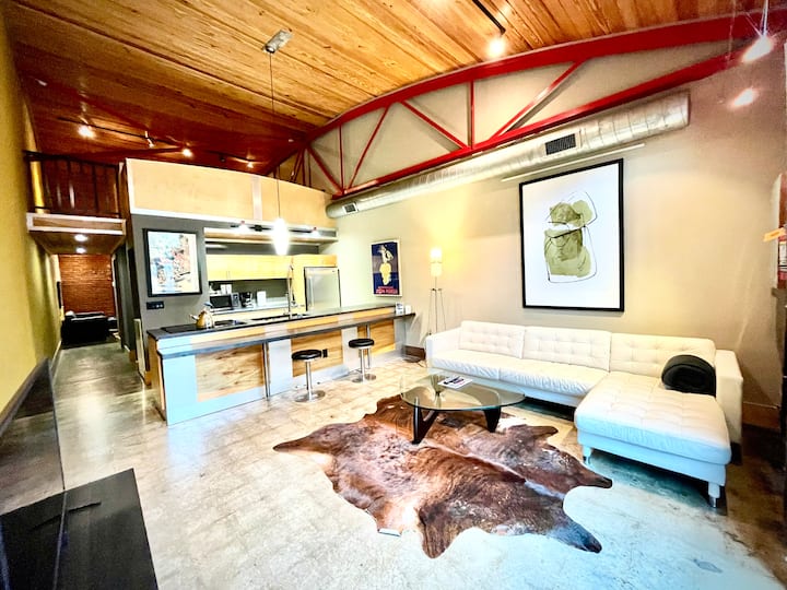 Hangar Lofts+004 Business Trips & Weekend Getaways - Columbia, SC