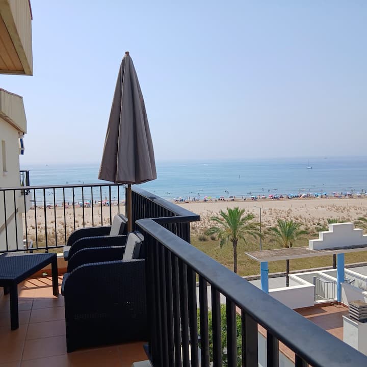 Mar Y Sol. Costa Dorada. ÁTico Delante De La Playa - Cunit