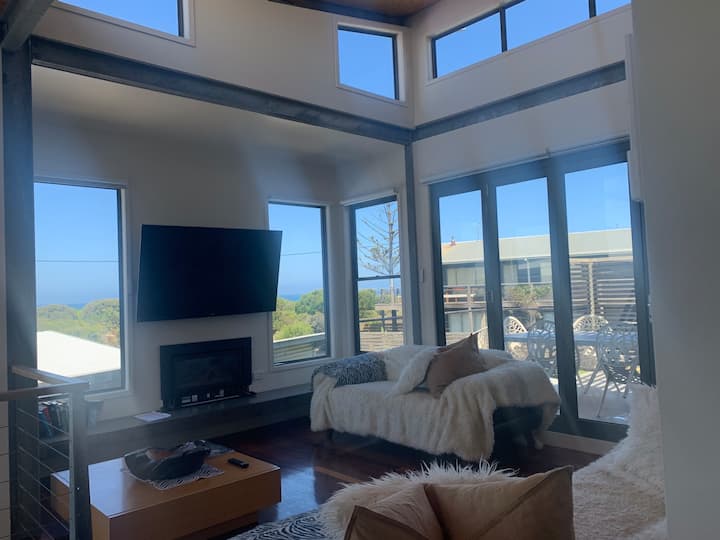 Surf Beach, Phillip Island-opposite Beach Sleeps 6 - Cape Woolamai