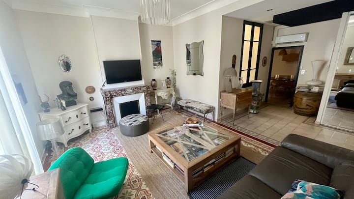Superbe Appartement Haussmannien Face Arènes - Nîmes