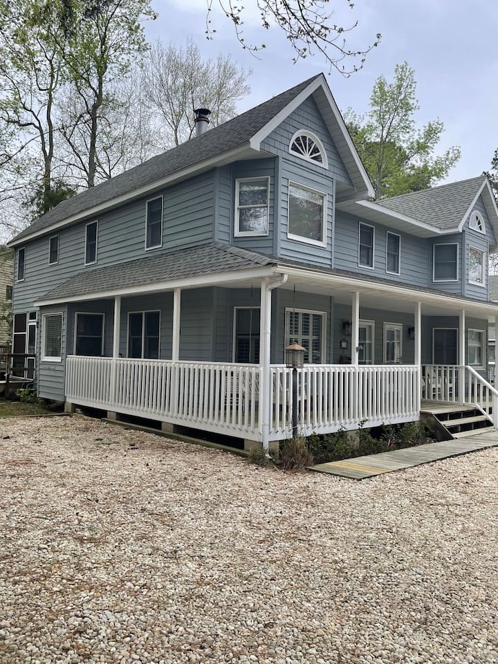 Victorian Home In Bethany Beach - Bethany Beach, DE