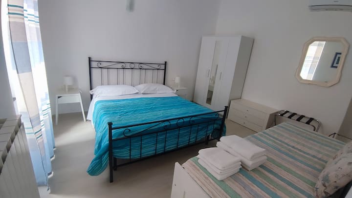 La Casa Di Pietro,centro Paese,con A/c. - Monterosso al Mare