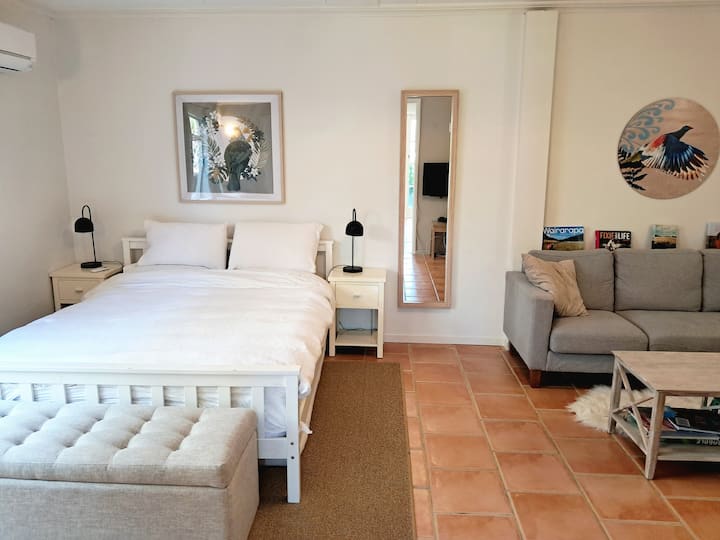 Redwood Nook, Charming Apt, 5 Min Bike From Forest - Rotorua