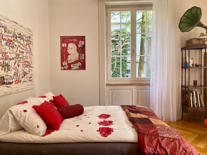 Room In Great Location With Balcony Close To Lake - Lucerne