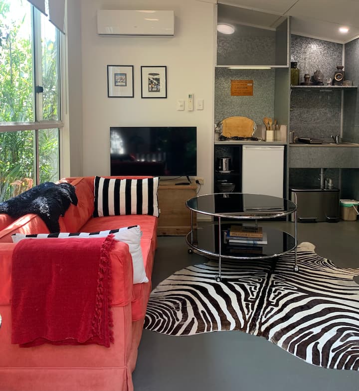 Train Carriage On Lois Lane - Perth