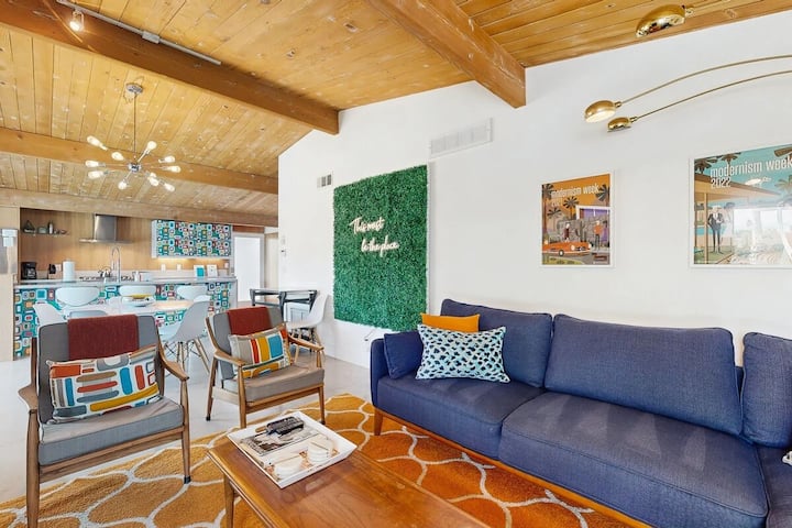 Stunning 3br | Private Pool | Hot Tub | Patio - Palm Springs, CA