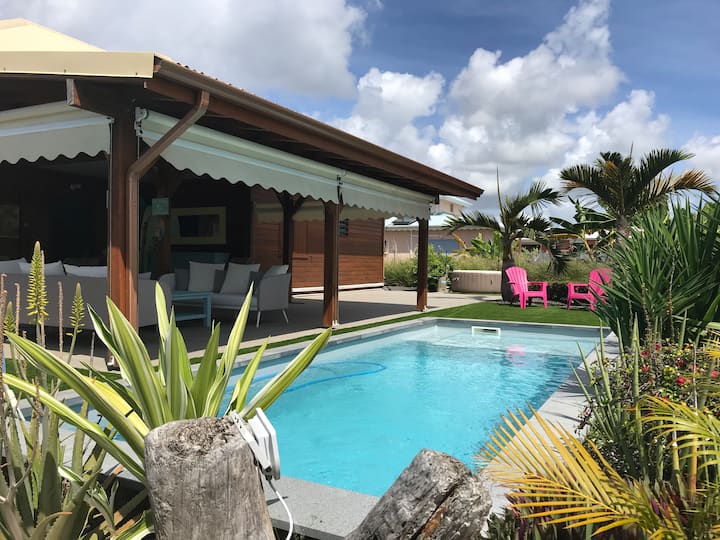 Magnifique Villa Avec Piscine Proche Des Plages - Guadeloupe