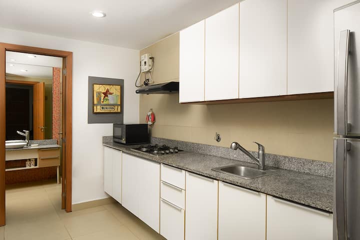 Panama Canal & Panamacity - Oceanfront Studio/apmt - Panama City