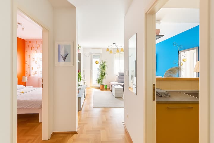 Modern Bluebnb Apartment • Quiet + Free Parking - Aéroport de Belgrade Nikola Tesla (BEG)