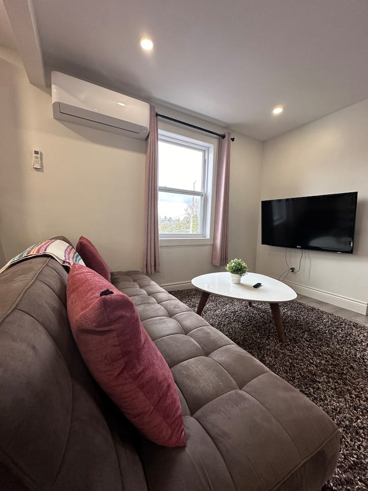 Logement Lumineux Et Accueillant. - Longueuil