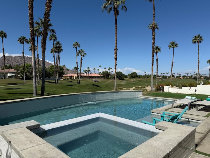 Pga Nicklaus Tournament Course 6th Hole Tee Box! - La Quinta, CA