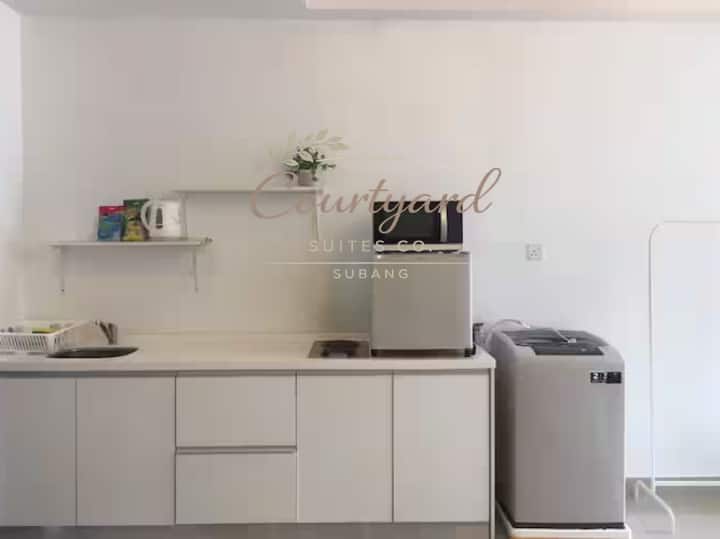 Cosy 1br Ss15 Subang | Wifi | Tv Box | Work Desk - Subang Jaya