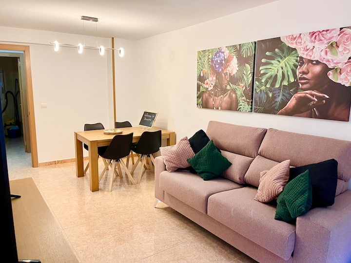Apartamento, Centro De Benidorm,  A 100m De  Playa - Benidorm