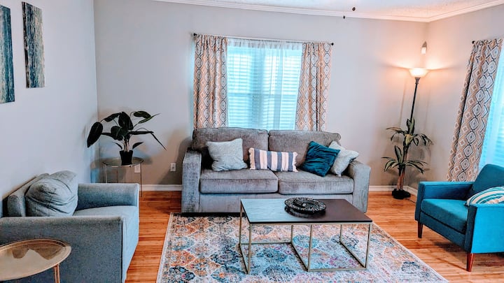 Close To Downtown, Stadiums And Airport - Atlanta, GA