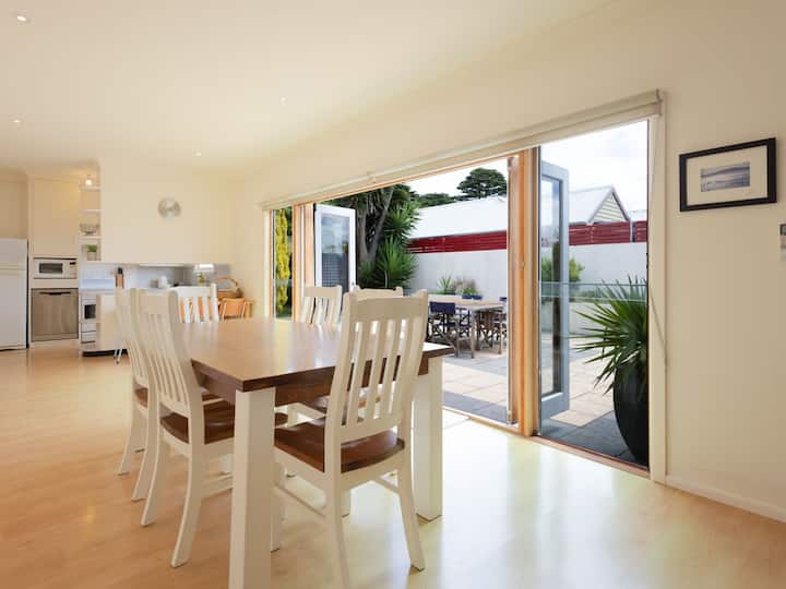 Rosie's Place - Port Fairy