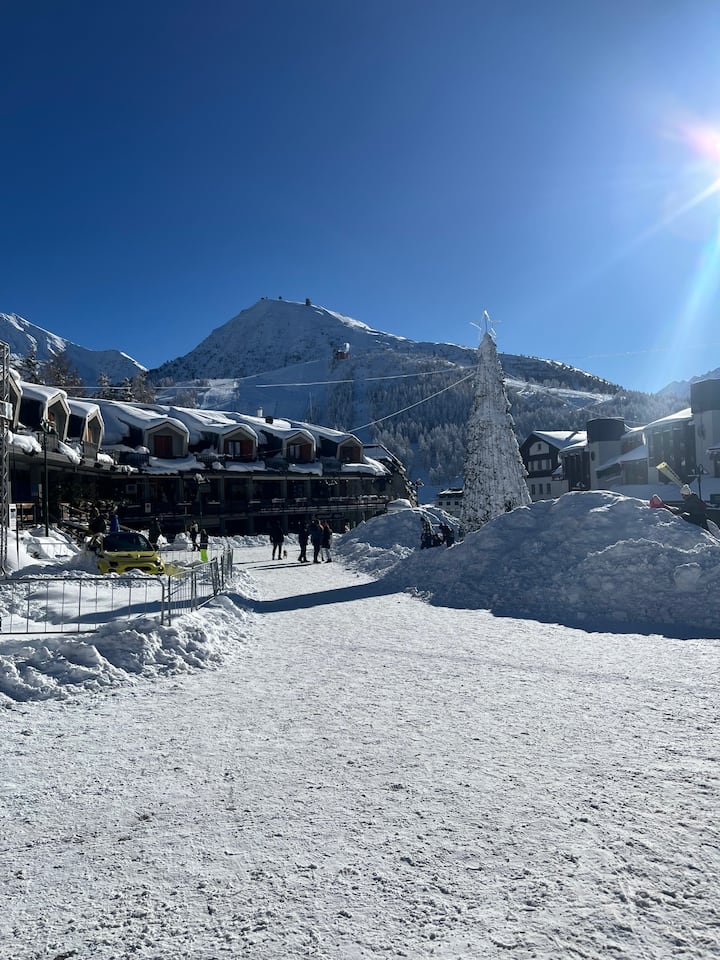 Appartamento Ristrutturato In Centro A Sestriere - Sestriere