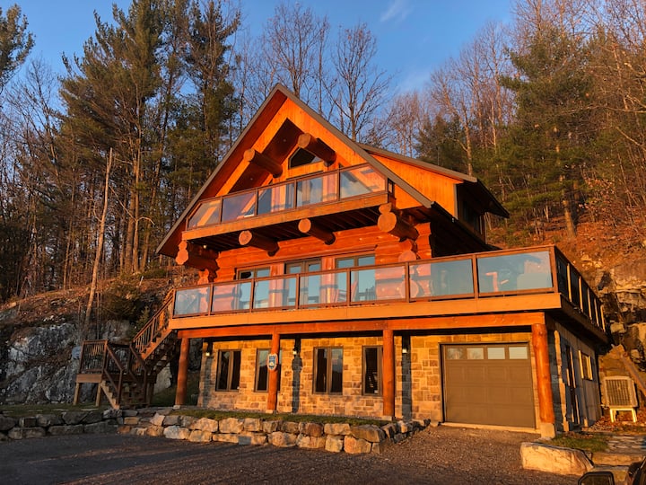 Le William  Chalet Scandinave  Spa,  Sauna, Vue - Saint-Hippolyte