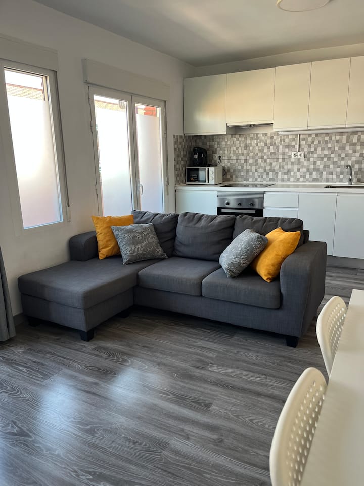 The Bright And Cozy Apartment - Valencia