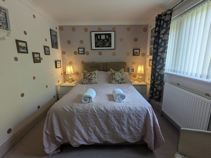 A Comfy Place In The Kilpatrick Hills & Dumbarton - Balloch