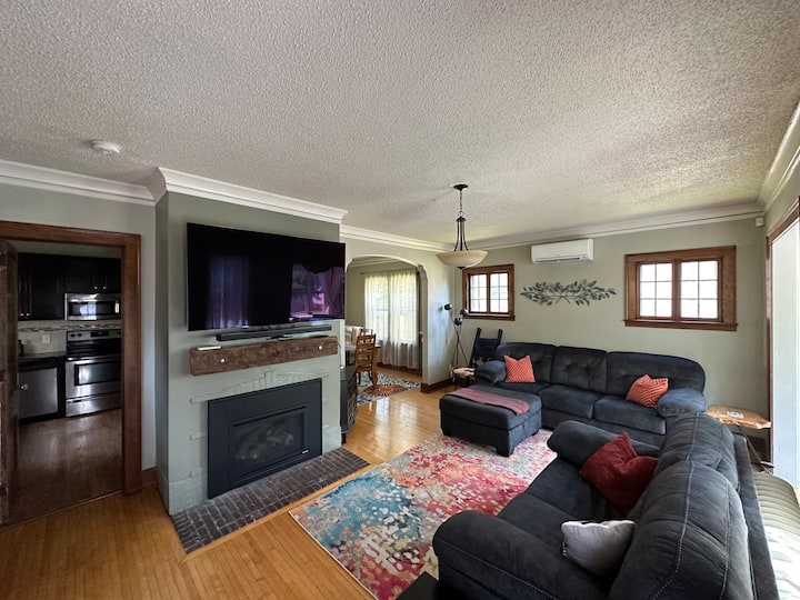 Historic Twin City Home - Saint Paul, MN