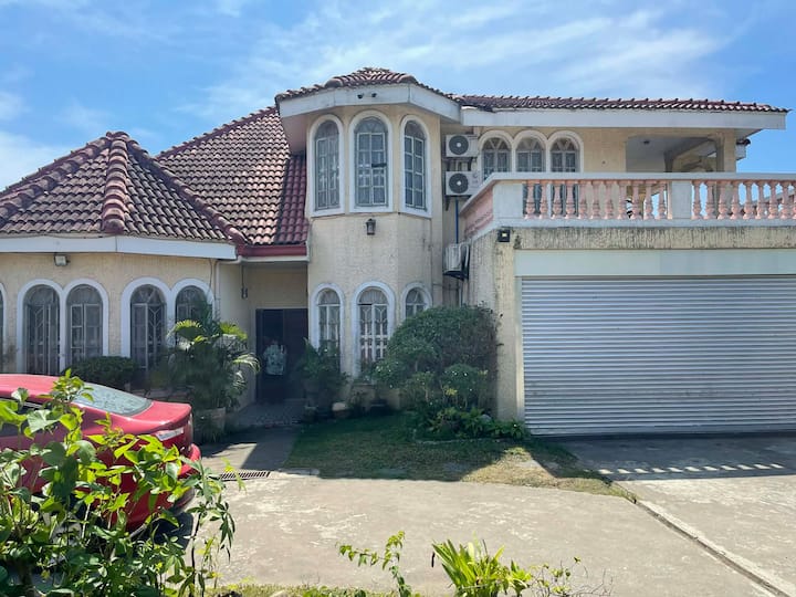 Spacious Beachside, San Juan Private House - La Union, Philippines