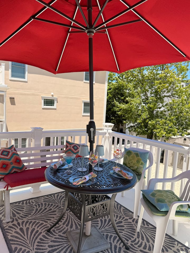 Great 3br. 2nd Fl Unit Of Long Beach Island Duplex - Long Beach Island, NJ