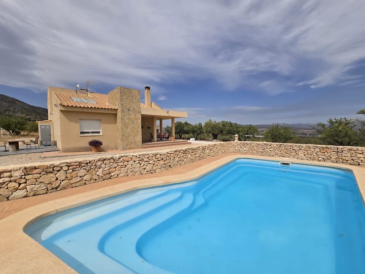 Vivienda Aislada Con Piscina. Vistas Preciosas - Sax