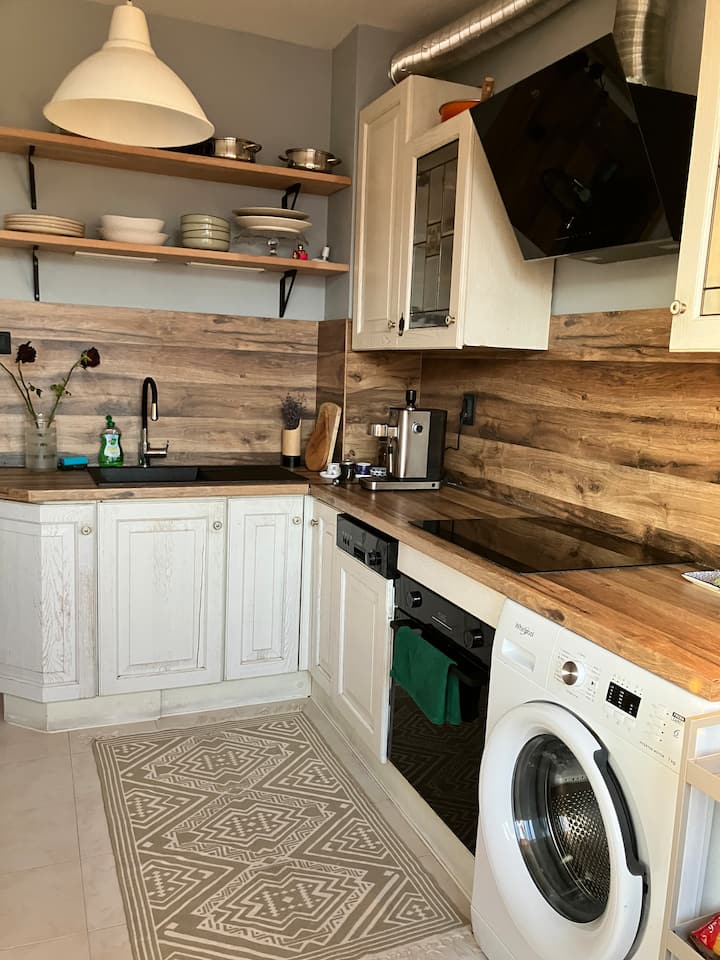 Artists Cozy Apartment - Sofia