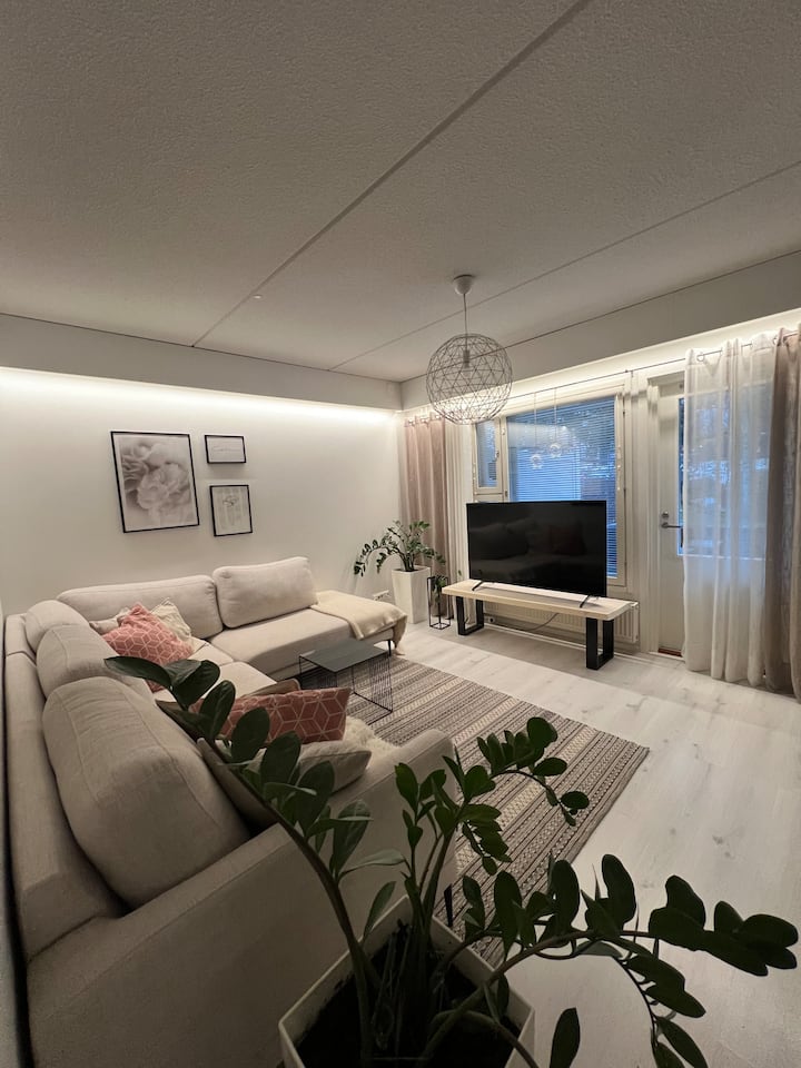 Saunallinen Rivitalohuoneisto Keskustan Tuntumassa - Jyväskylä