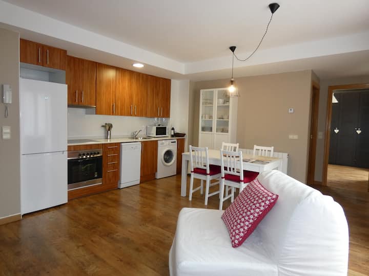 Apartamento Condes De Sobrarbe Ii. Ainsa. Ordesa. - Labuerda