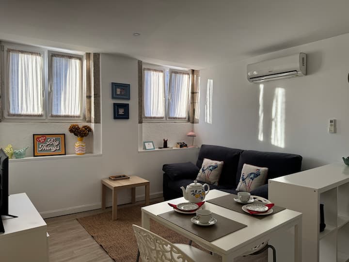 Lapa B, Modern Cozy Apartment + Ac, Metro - Porto