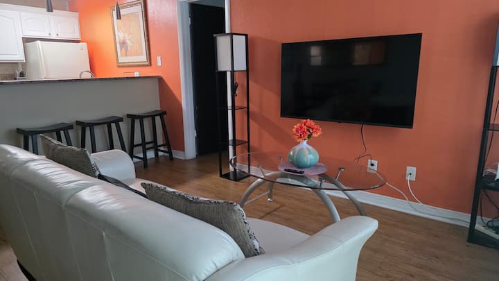 B- 2 Beds, 2 Baths Universal/disney/outlets - Orlando