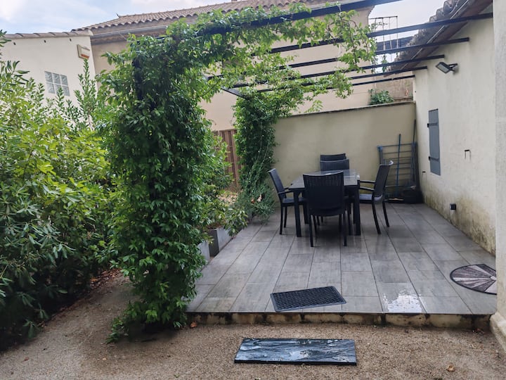Maisonnette 2 Chambres - Vers-Pont-du-Gard