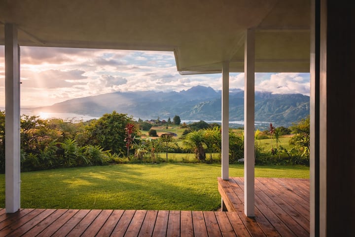 Fare Puunui Tahiti - Private Peaceful Hilltop Home - French Polynesia