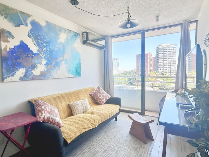 Amazing View Near Tourist Sites, Air-conditioned - Santiago