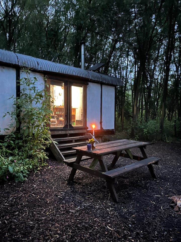 Nightingale Camp Private Glamping With Hot Tub - Cotswolds