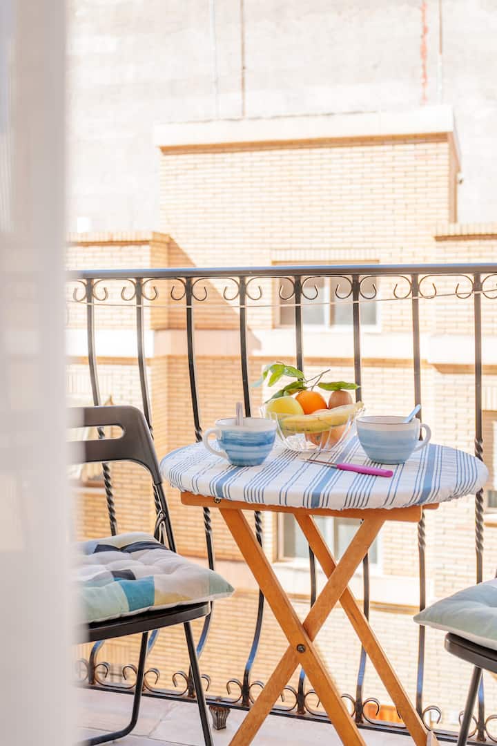 Coqueto Apto Con Balcón Cerca Del Paseo Marítimo - Tabarca