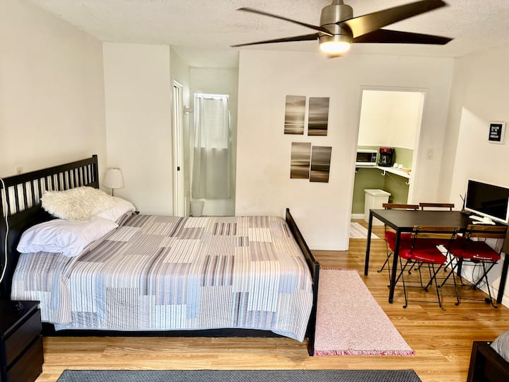 Unwind At The Garden Bungalow. Near Lax, Disney - Lynwood, CA