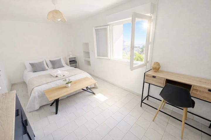 Logement Au Calme Au Coeur De Casanova - Corte