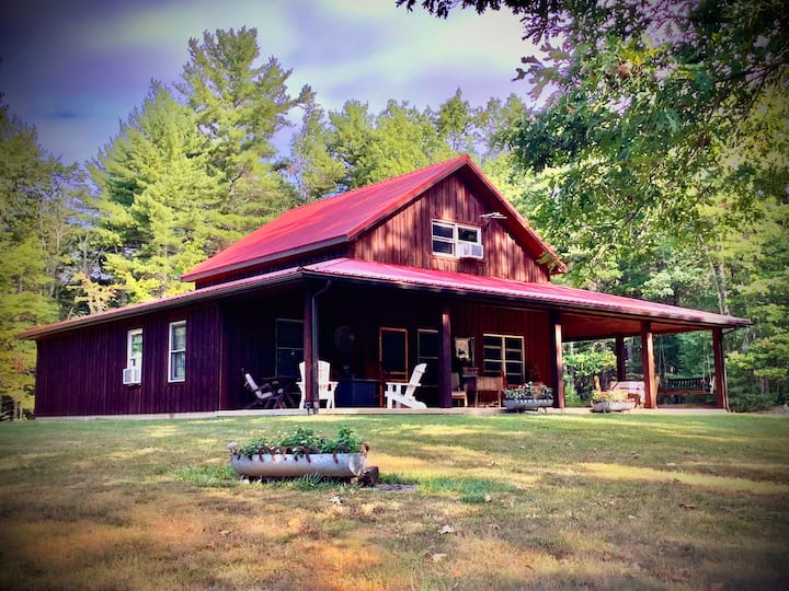 Cloverdale Cabin Your Fall Foliage Mountainscape - Virginia