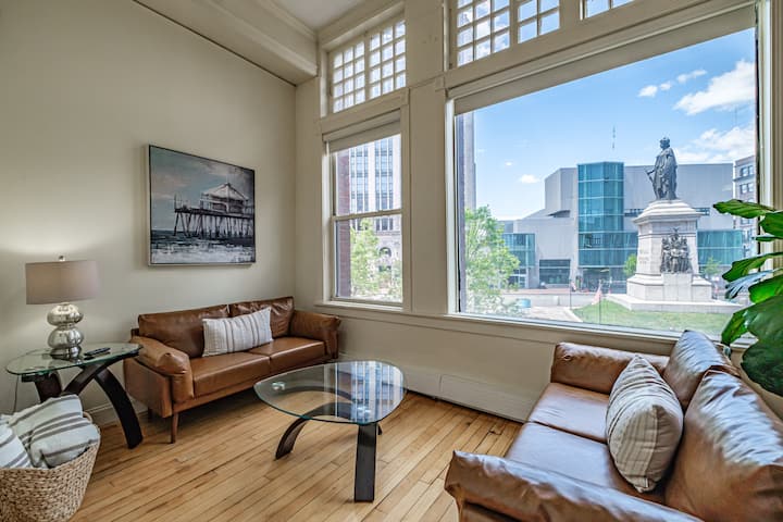 Cityscape Loft. Central Location - Portland, ME