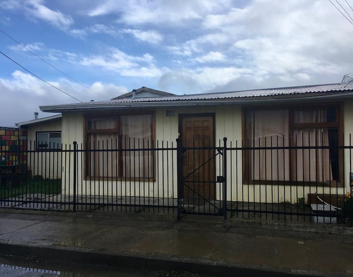 Casa Típica Natalina Para 9 Pasajeros - Puerto Natales