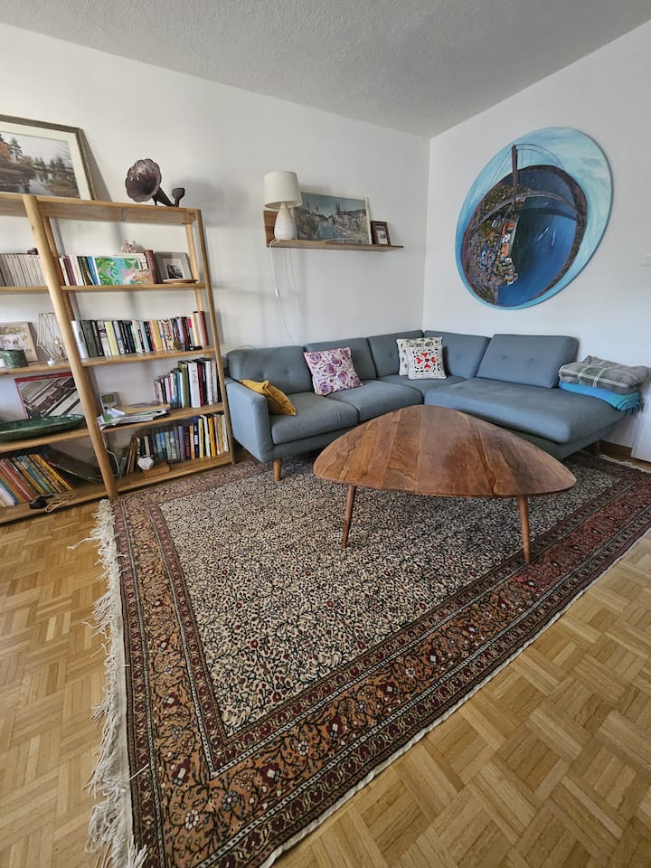 Cosy Apartment + Balcony In Vibrant Zh Altstetten - Zürich