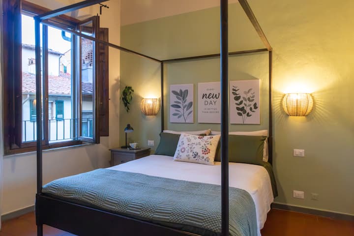 Bright Top Floor In The Heart Of Pisa - Pise