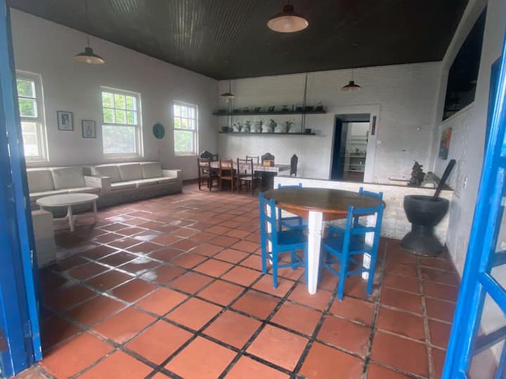 Casarão Frente Praia Da Cocanha - Caraguatatuba