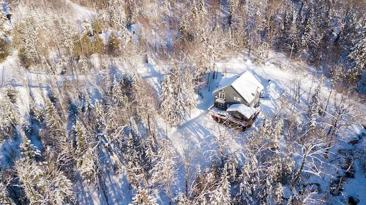 L'exode Au Ruisseau | Spa | Feu Ext. | Billard - Laurentides